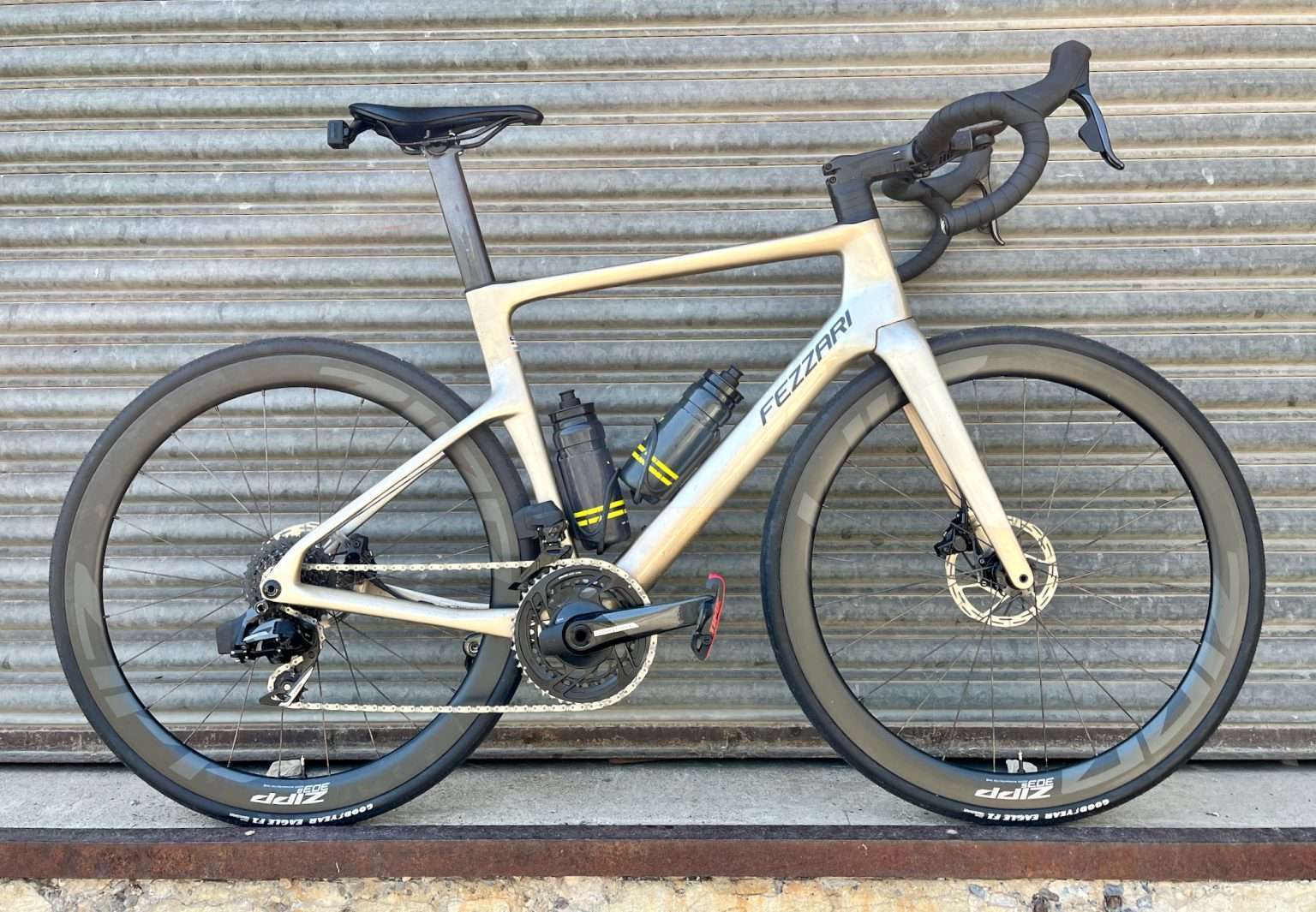 Ari Veyo SL Review - A Custom Build - FeedTheHabit.com